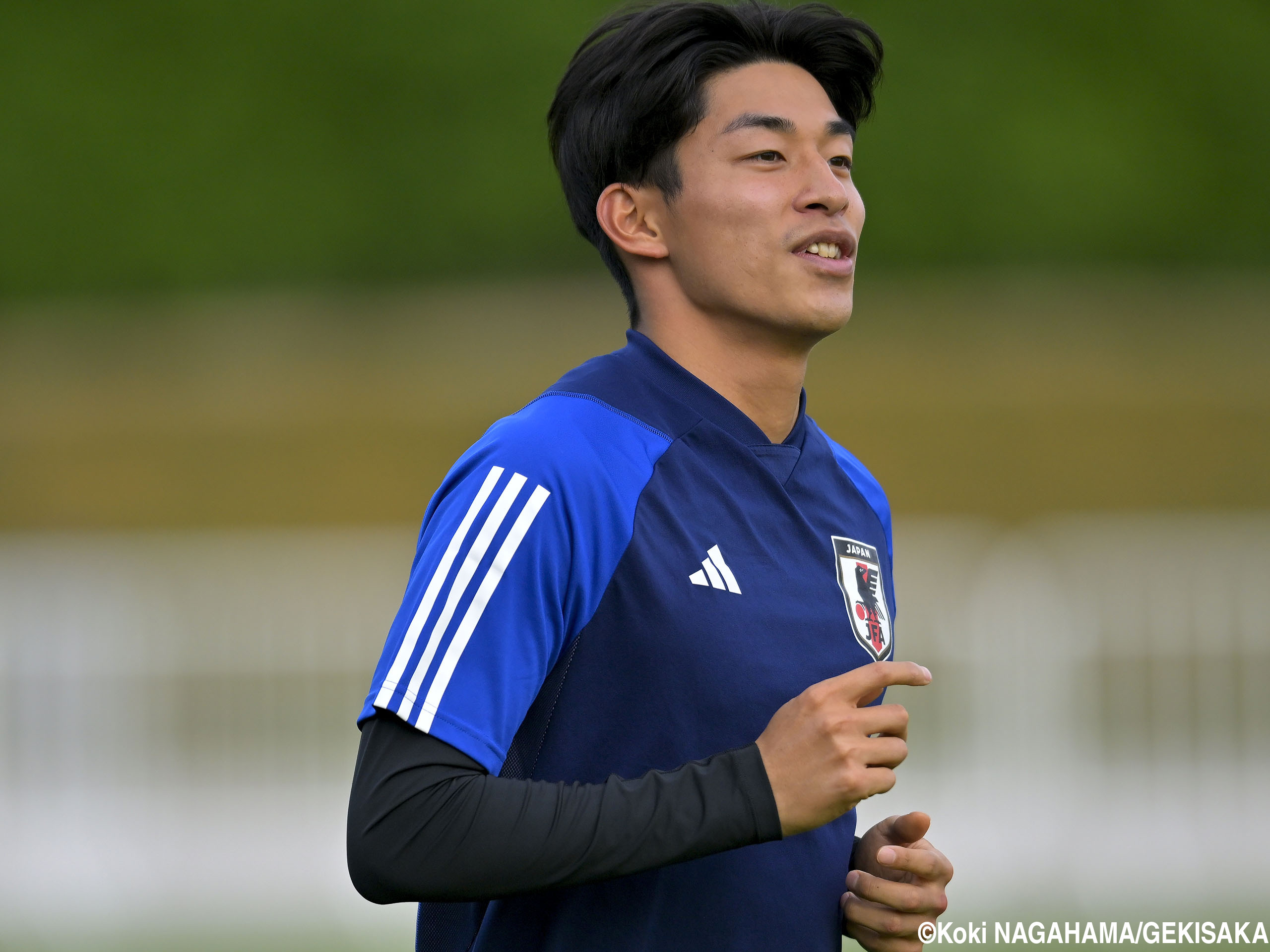 別メニューも笑顔…コンディション調整のu 23日本代表df半田陸、mf田中聡、fw荒木遼太郎 12枚 拡大写真｜infoseekニュース