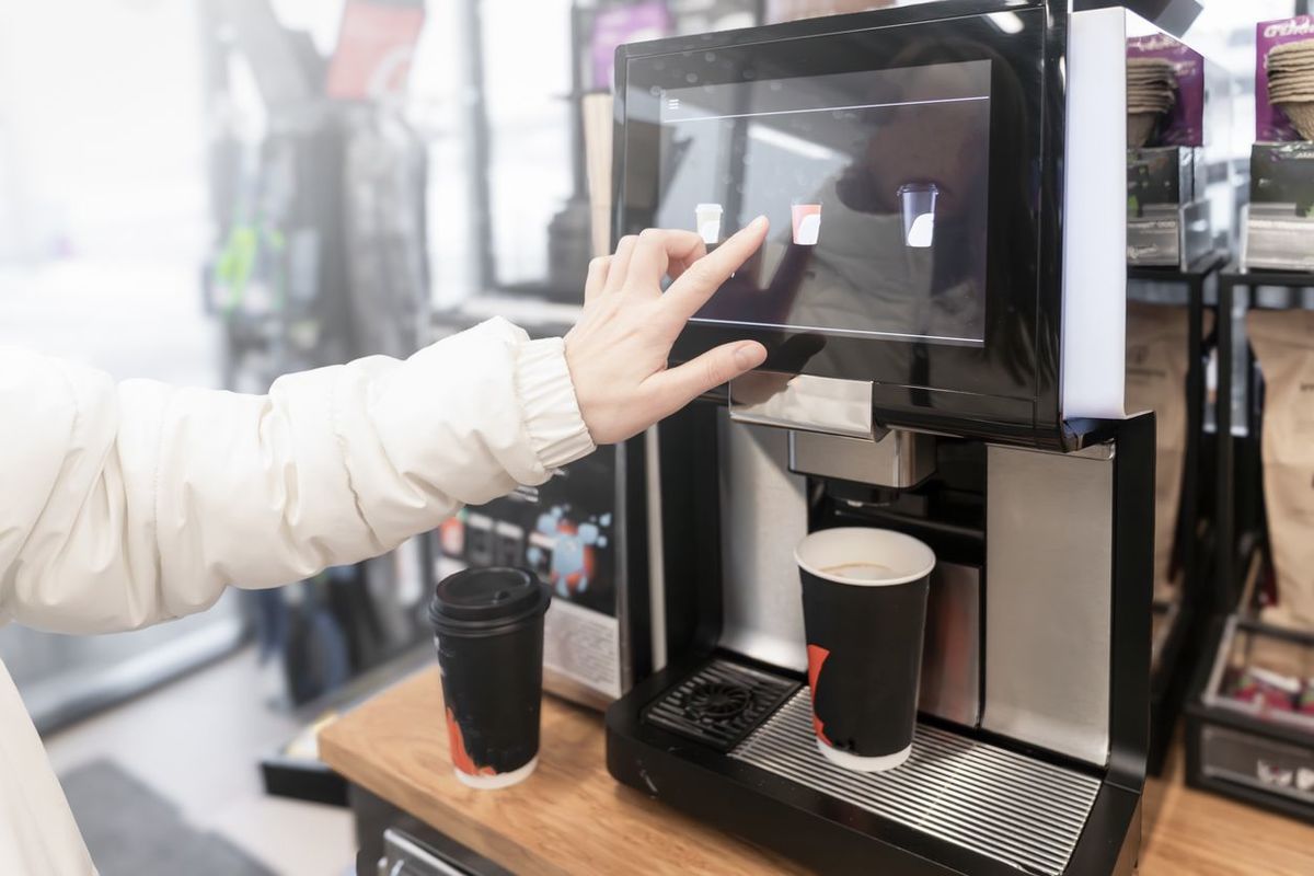 ｢固定費｣を削ってばかりの企業に成長はない…コンビニでは120円のコーヒーをホテルが1000円で売るカラクリ - トピックス｜Infoseekニュース