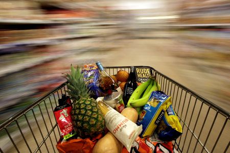 英CPI、11月前年比＋10.7％ 予想以上に鈍化 - 拡大写真｜Infoseekニュース