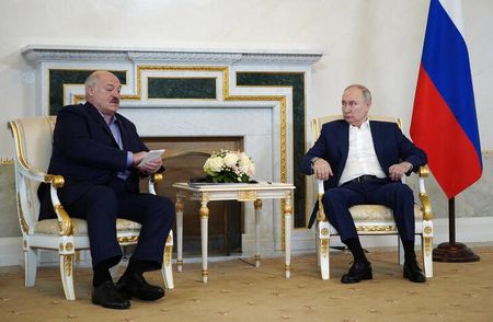 プーチン氏、ウクライナの反攻「失敗」 ベラルーシ大統領と会談 - 拡大写真｜Infoseekニュース